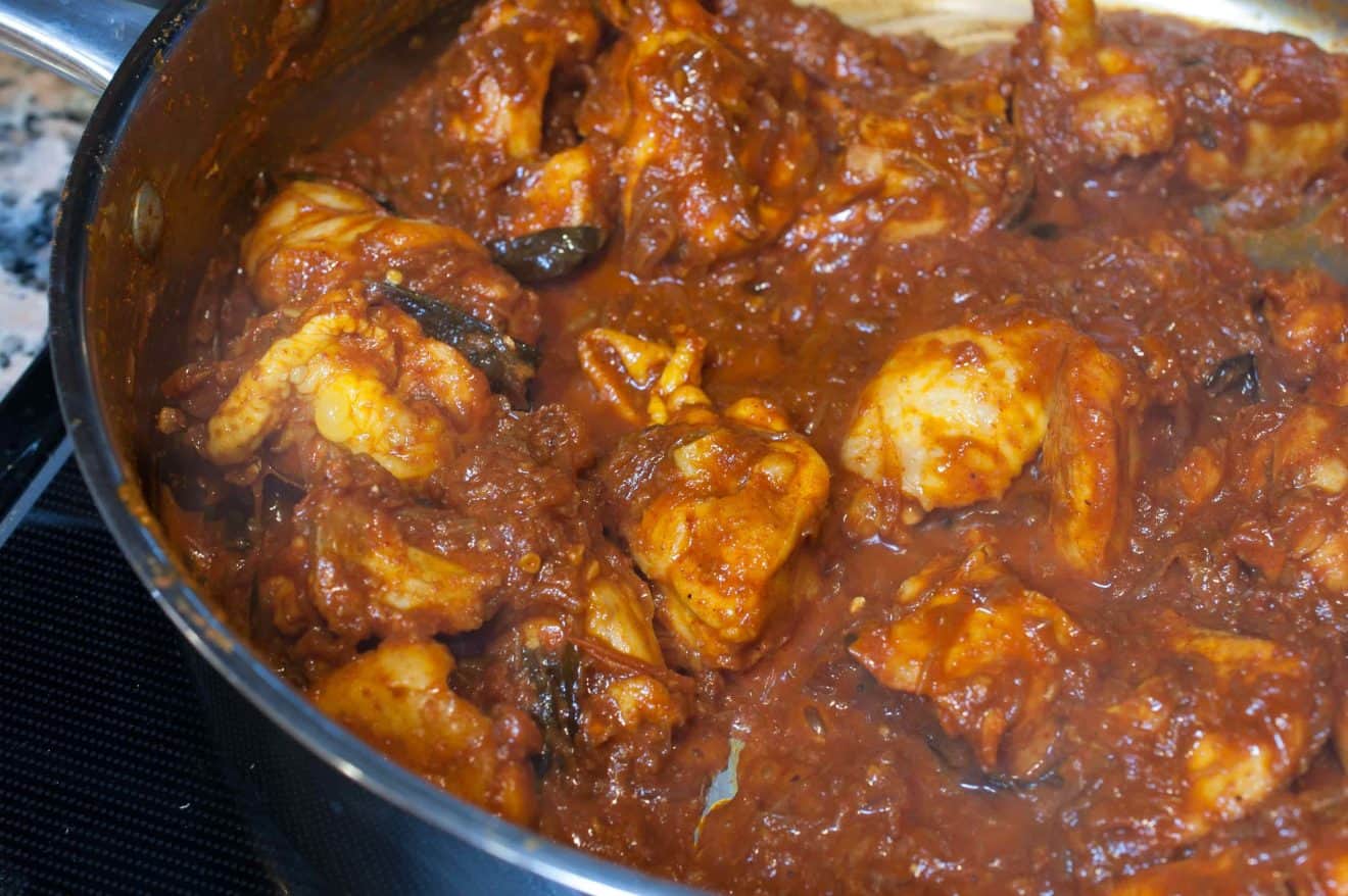 Kerala chicken curry with coconut milk (Nadan Chicken Curry)